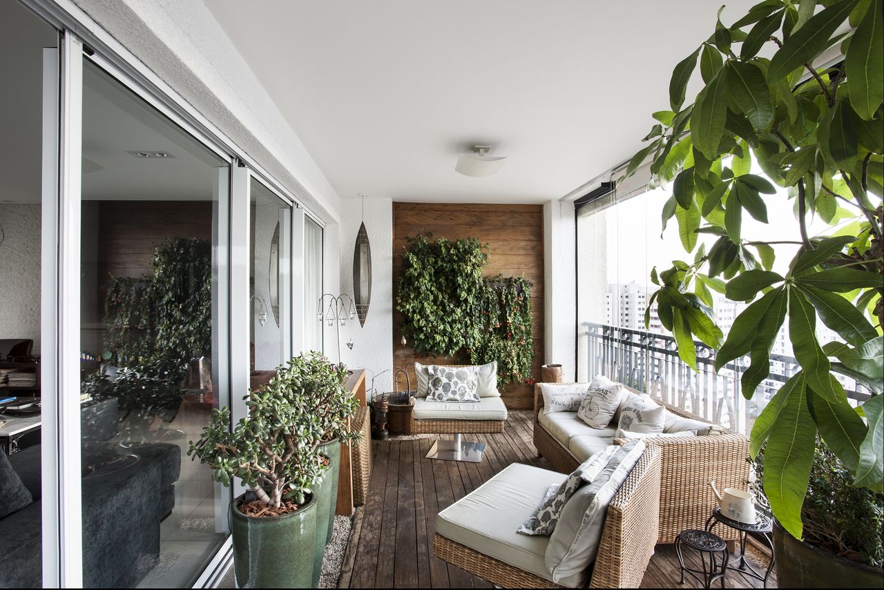 Paisagismo na sacada - Orgânico Arquitetura